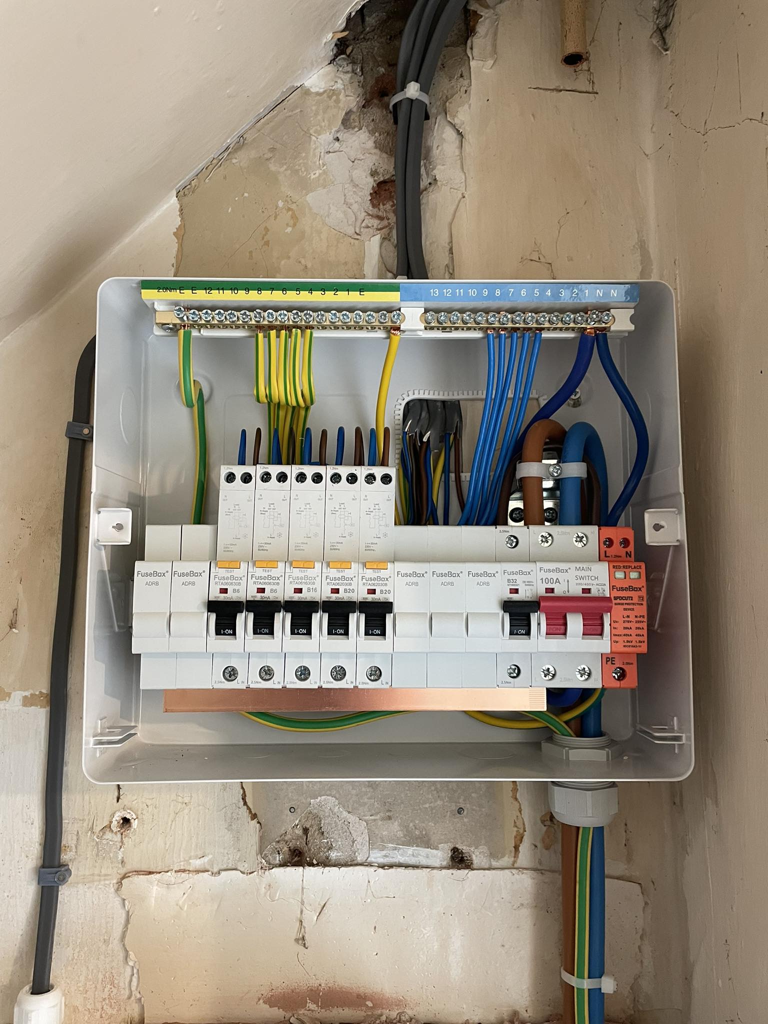 Full-rewire Electrician | Oval Electrical